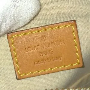 Louis Vuitton | Bags | Louis Vuitton Sherwood Gm Vernis Yellow Patent ...